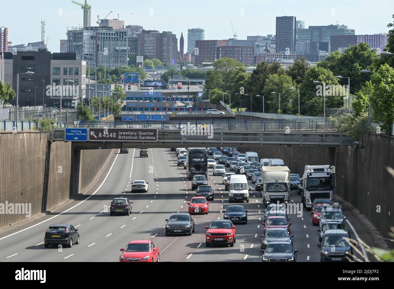 A38M Aston Expressway, Birmingham, England, June 21st 2022. Commuters ...