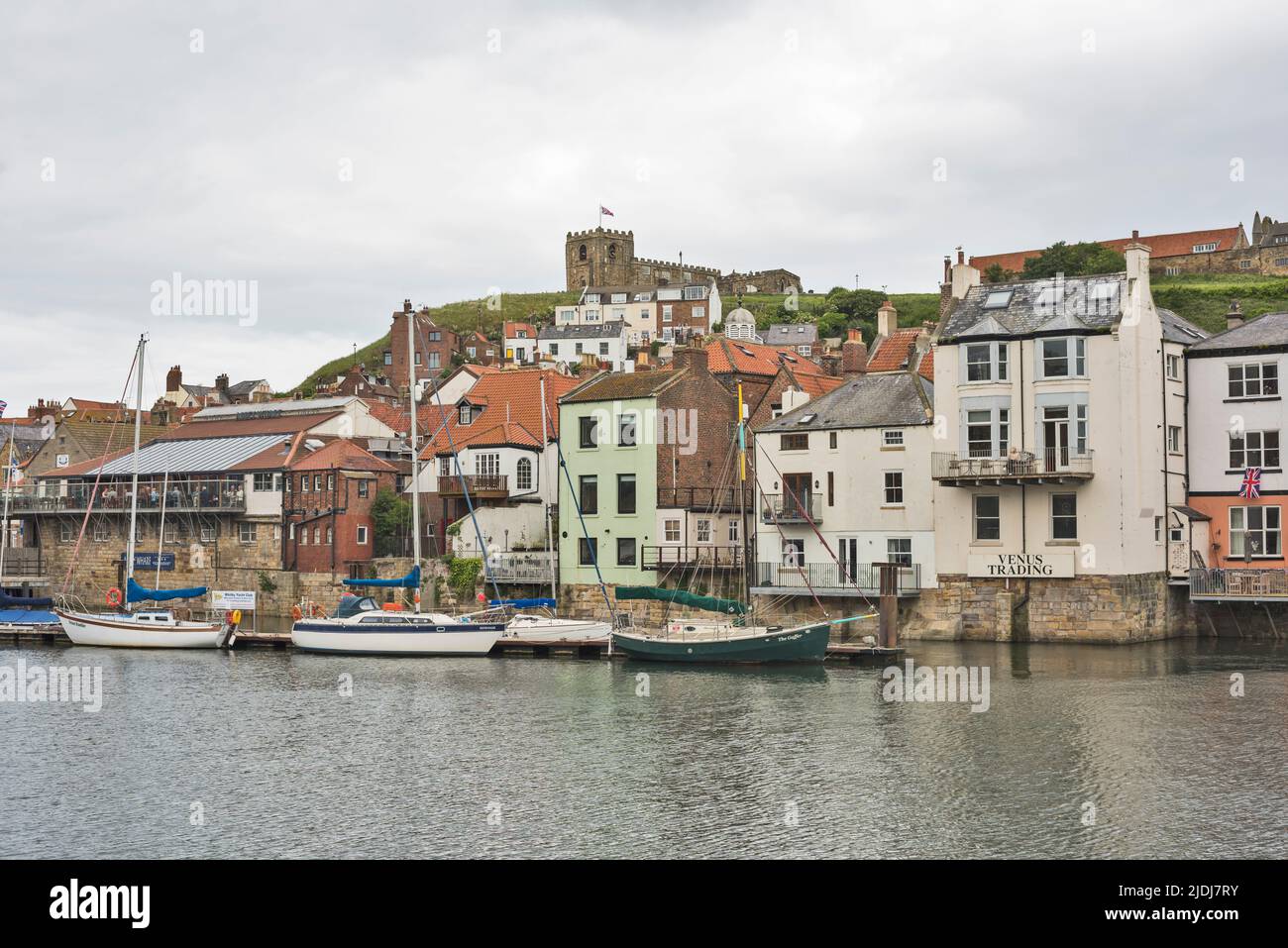 Whitby small boat moorings hi-res stock photography and images - Alamy