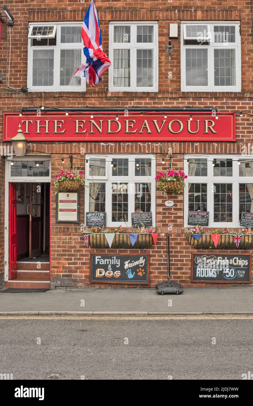 The Endeavour pub, Whitby, Yorkshire, England, flying Union Jack flag ...
