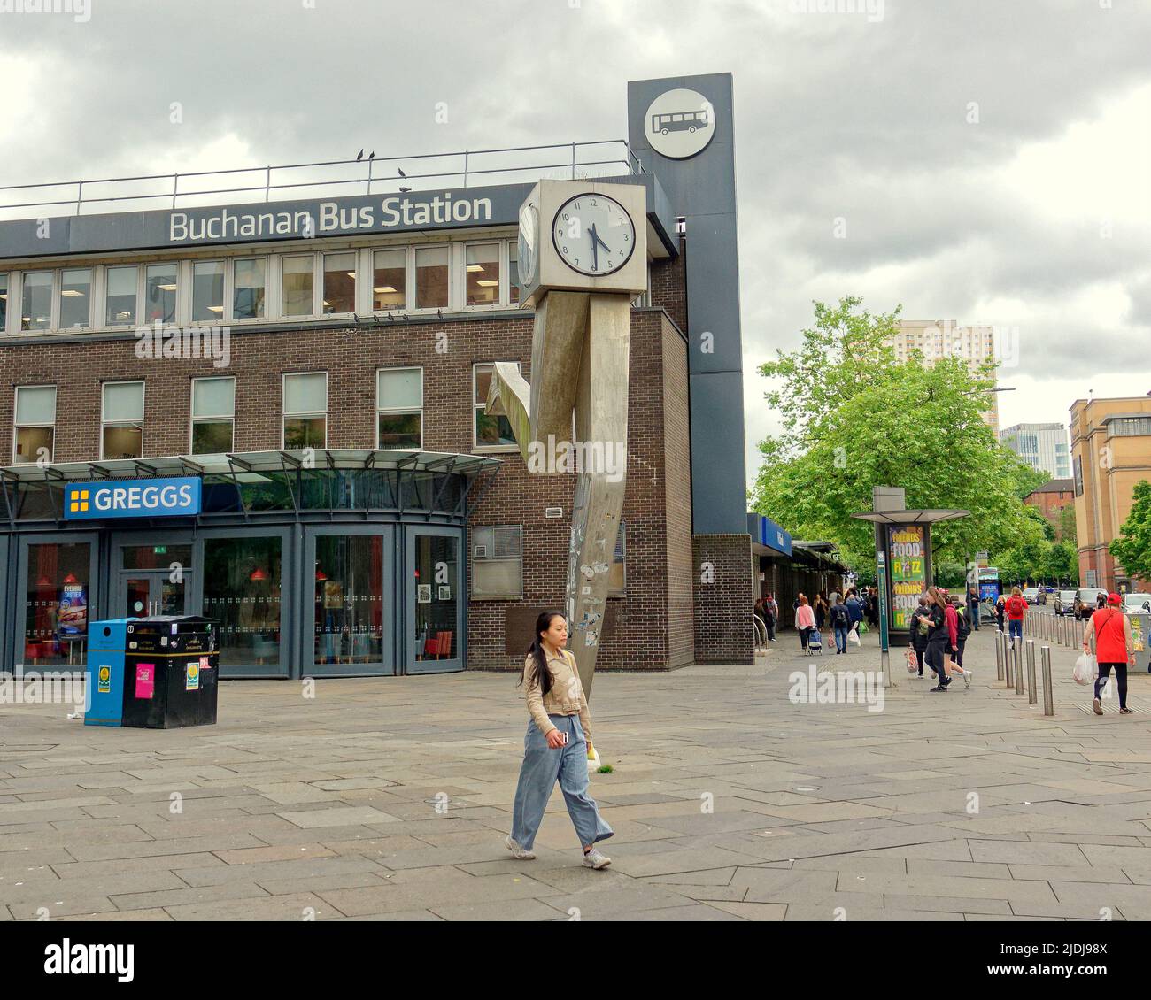 Glasgow, Scotland, UK 21st June, 2022. Solstice saw train strikes as ...