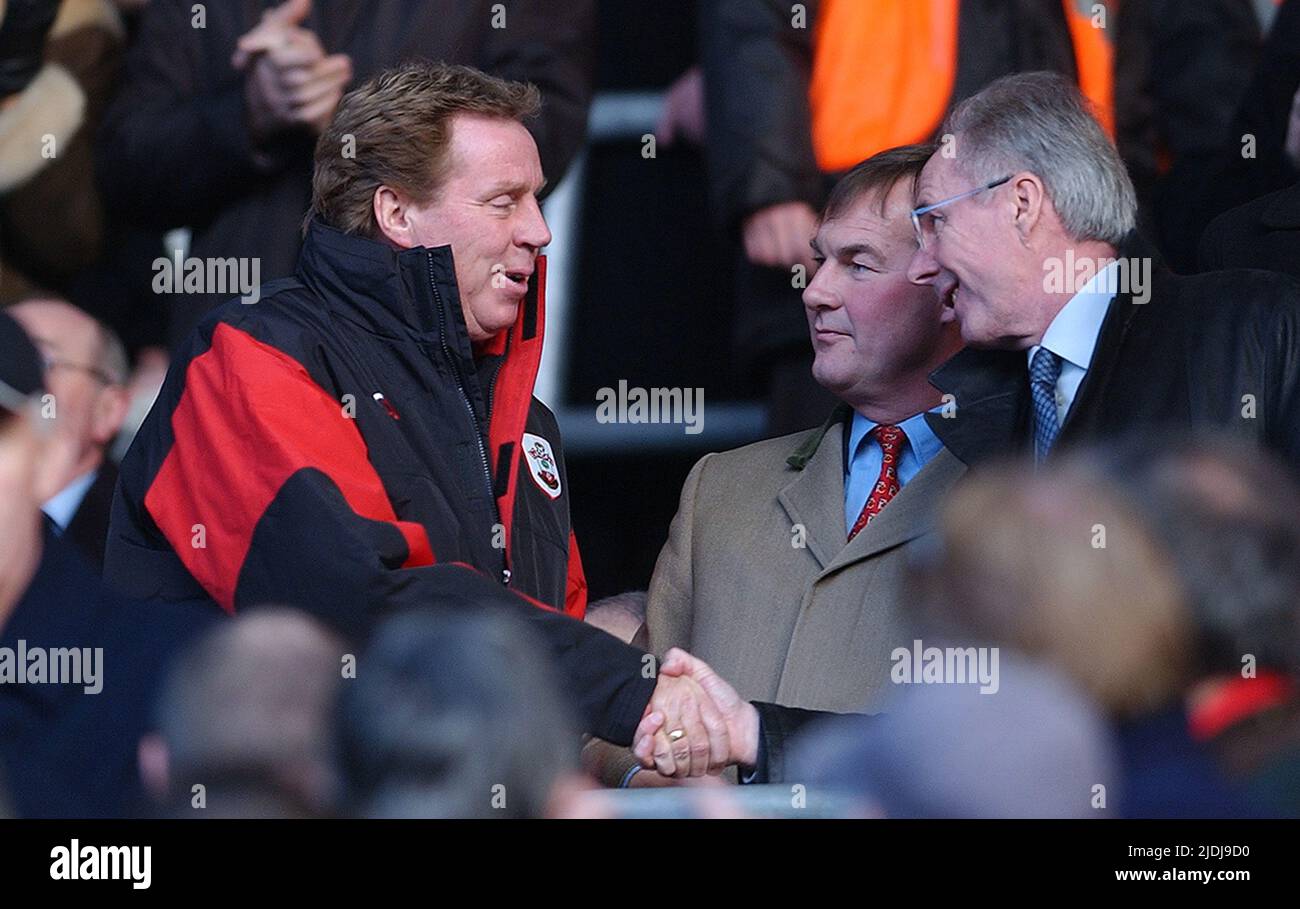 SOUTHAMPTON V MIDDLESBRO HARRY REDKNAPP WITH SOUTHAMPTON CHAIRMAN ...