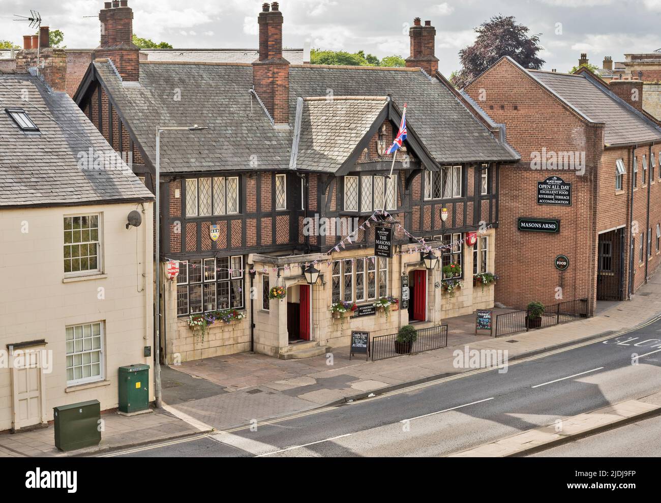 The Mason's Arms Pub, York, England, UK Stock Photo - Alamy