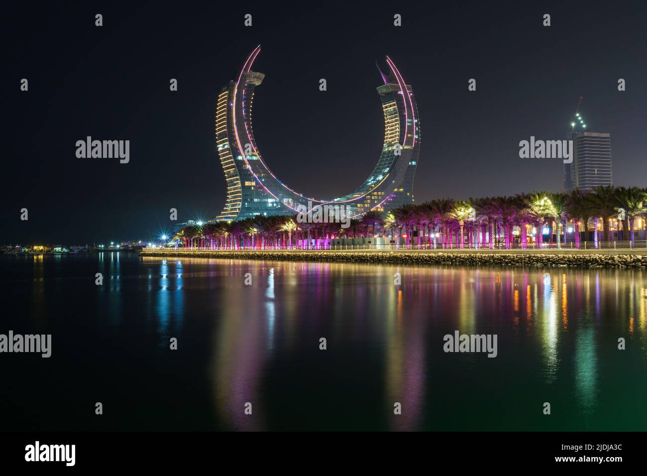 Skyscrapers twin towers architect hi-res stock photography and images ...