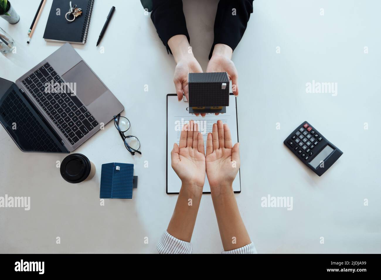 Guarantee, mortgage, agreement, contract, sign, real estate agent ...