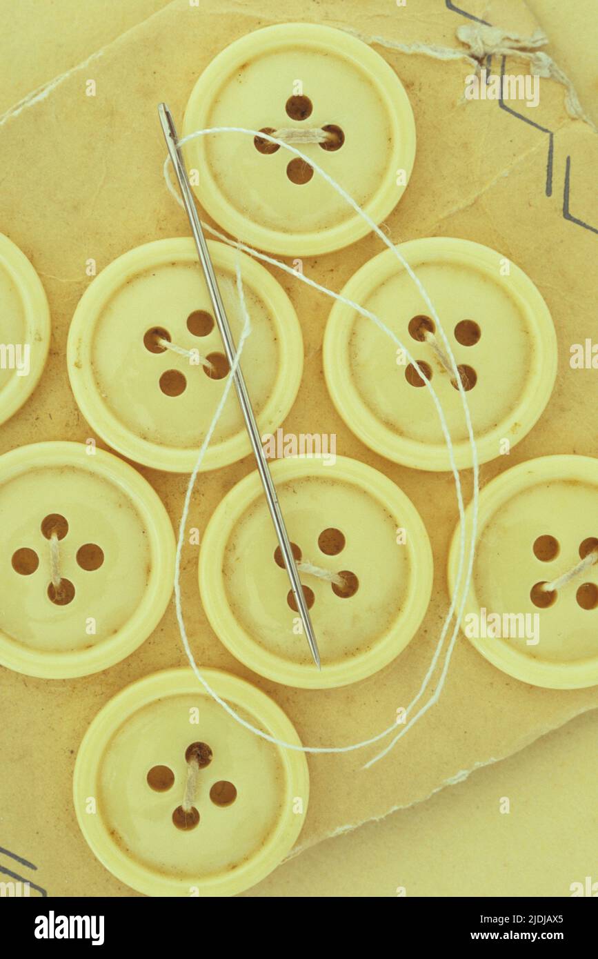 Needle and thread card hi-res stock photography and images - Alamy