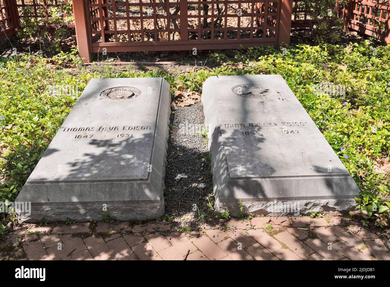 The graves of Thomas and Mina Edison behind Glenmont, their estate ...
