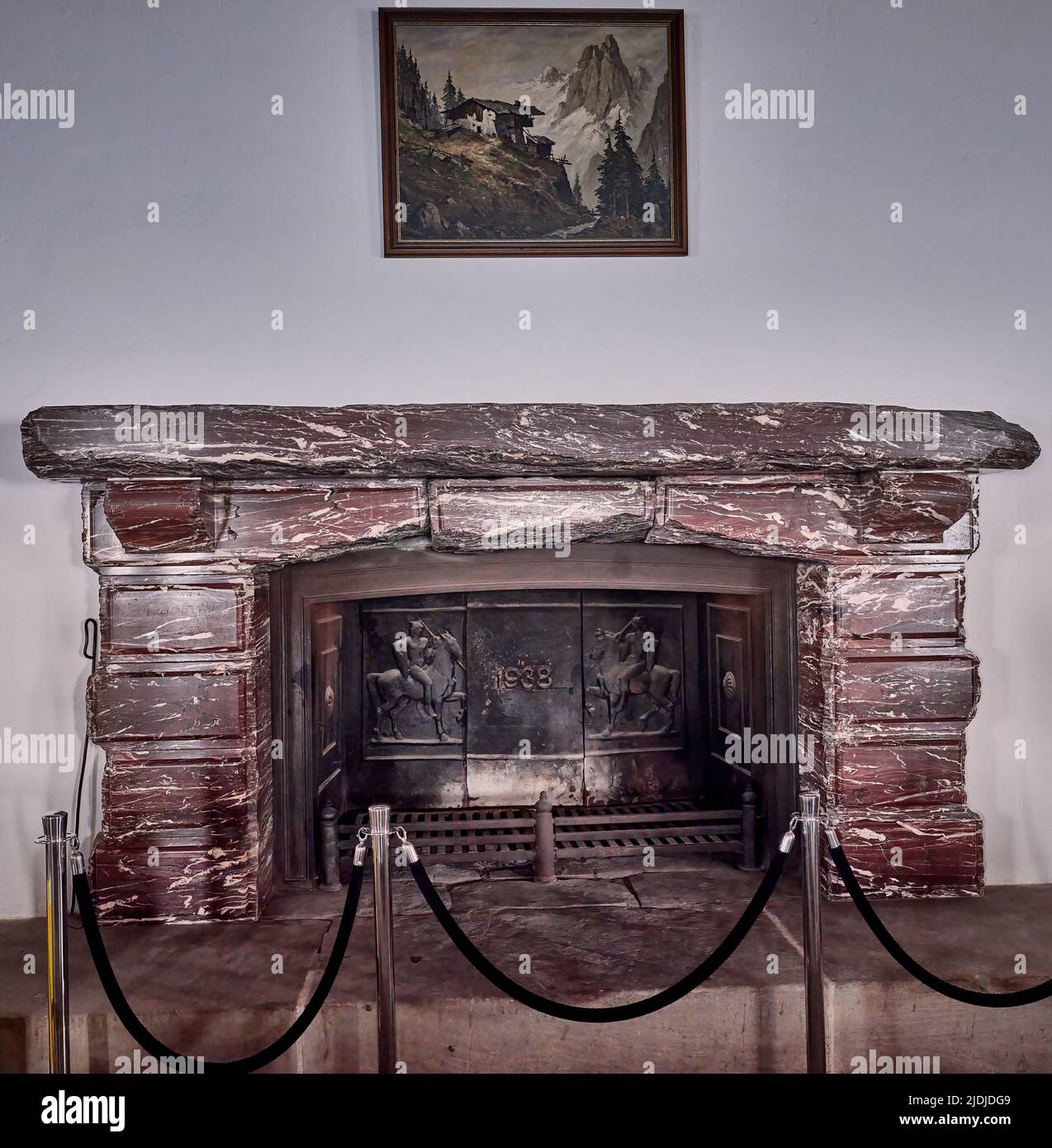 Kehlstein eagles nest in hi-res stock photography and images - Alamy