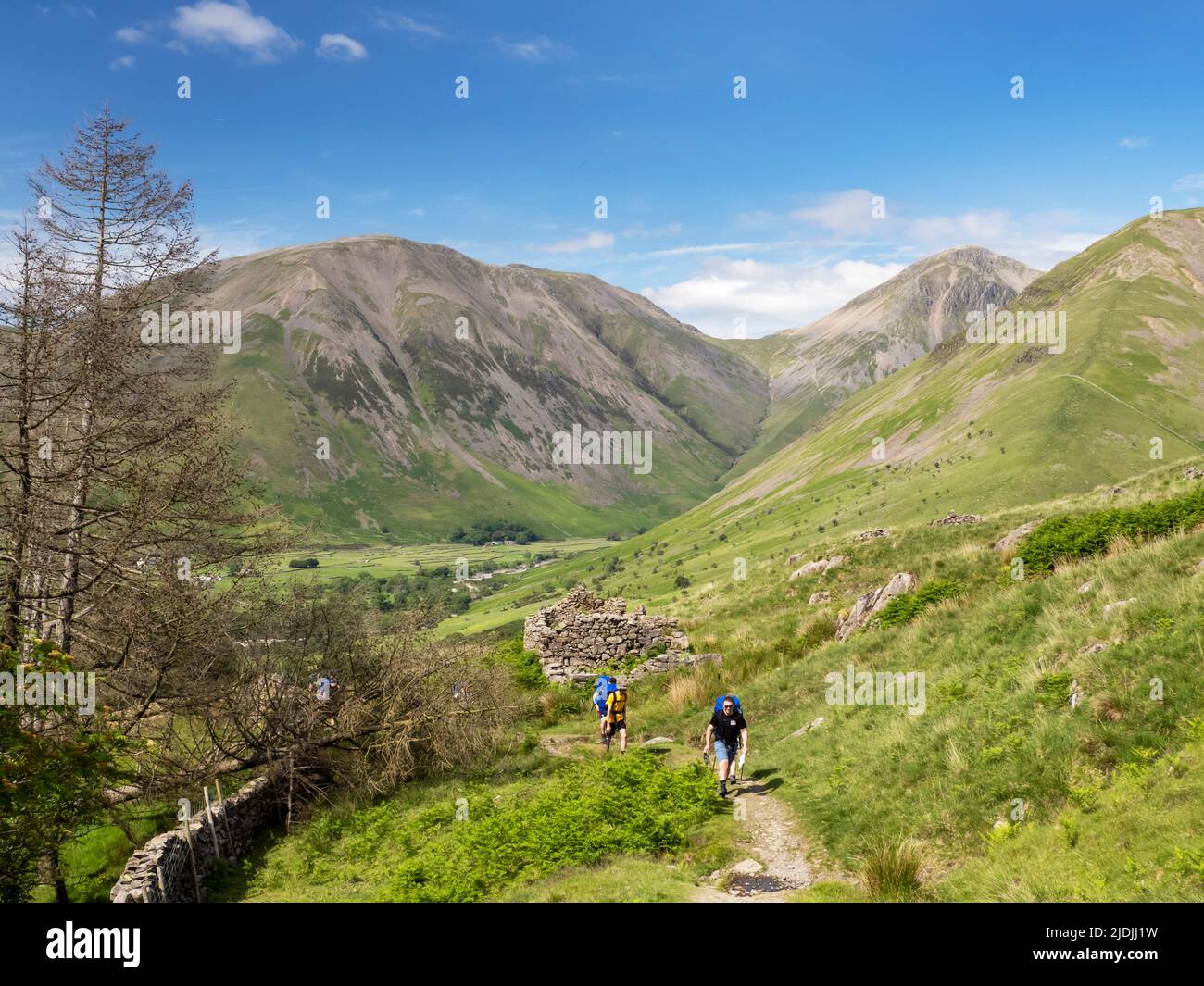 Wasdale head hiker hi-res stock photography and images - Alamy