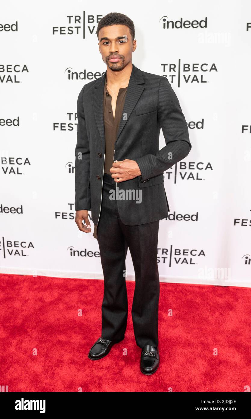 New York, NY - june 11, 2022: Kyle Bary attends the premiere of Netflix ...