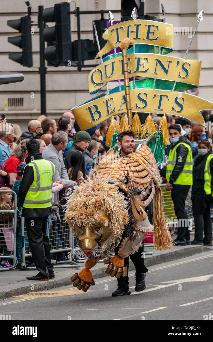 The Platinum Jubilee Pageant proceeds along Whitehall on the fourth and ...