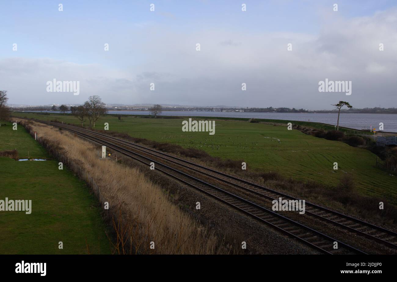 Double track railway line hi-res stock photography and images - Alamy