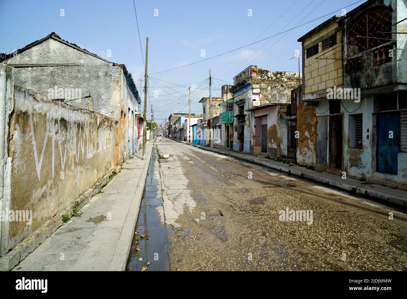 old run down houses in the streets of matanzas on cuba Stock Photo - Alamy