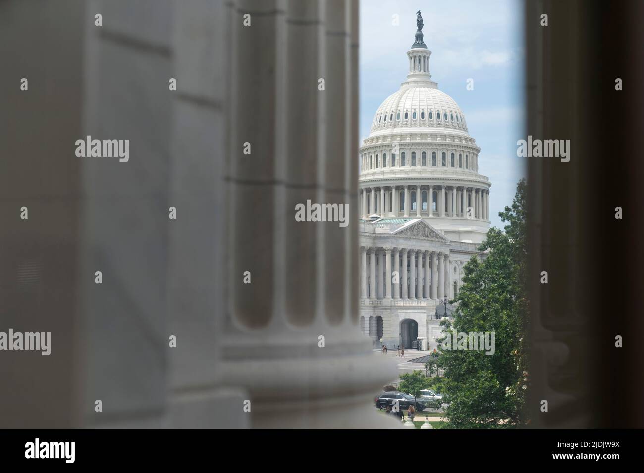 The Capitol, seen from the Cannon House Office Building during a House ...