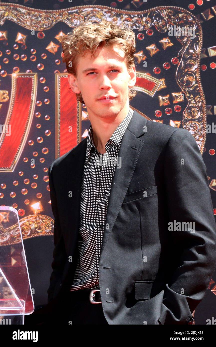 Los Angeles, CA. 21st June, 2022. Austin Butler at a public appearance ...