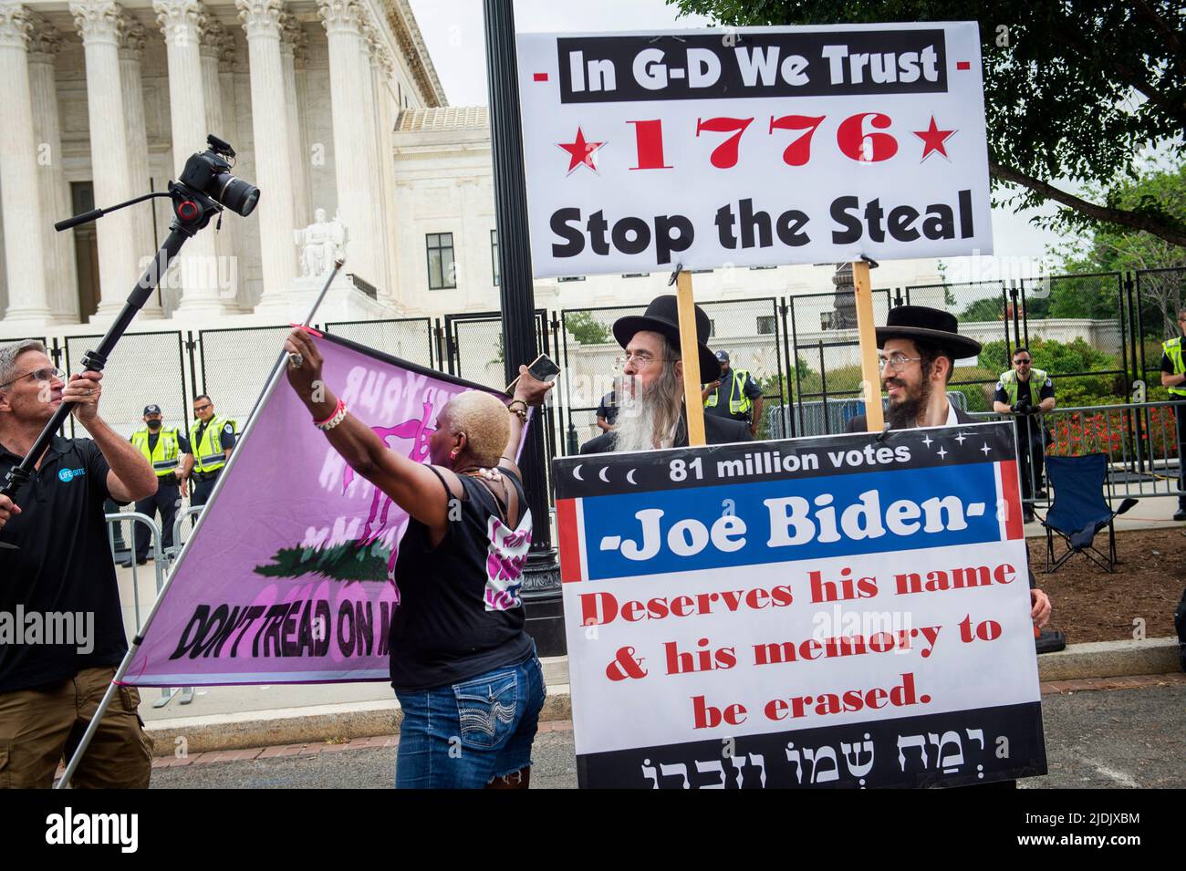 Stop the steal sign hi-res stock photography and images - Alamy