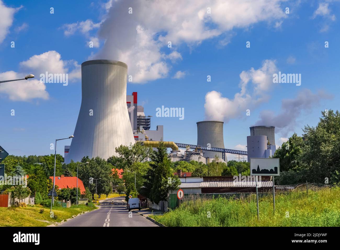 Giant conventional power plant combusting coal, modern facility Stock ...