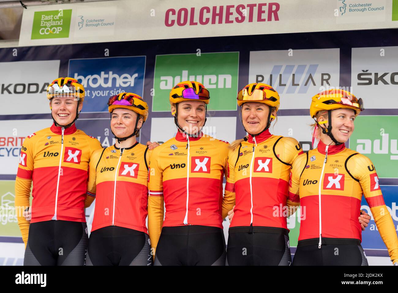 Anne Dorthe Ysland, Mie Bjorndal Ottestad, Julie Leth, Joscelin Lowden ...