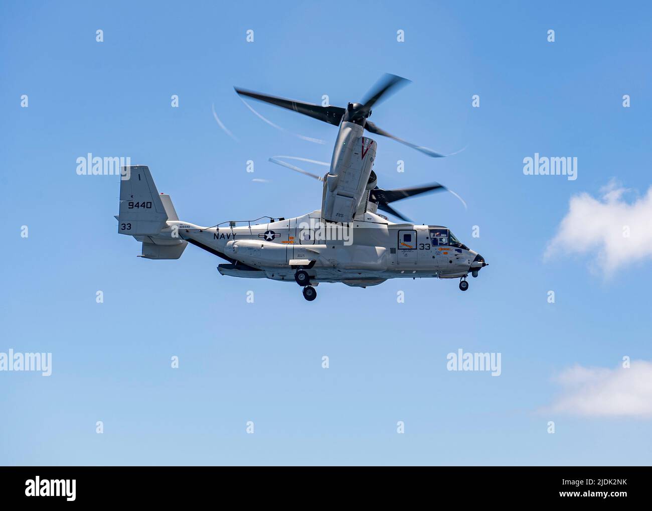 PACIFIC OCEAN (June 18, 2022) A CMV-22 Osprey tilt-rotor aircraft ...