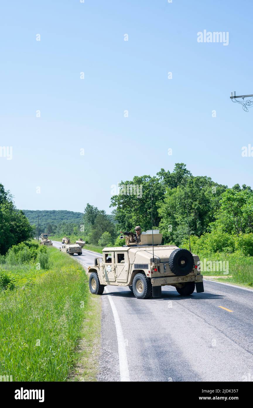 Soldiers with the 384th Military Police Battalion, 300th Military ...