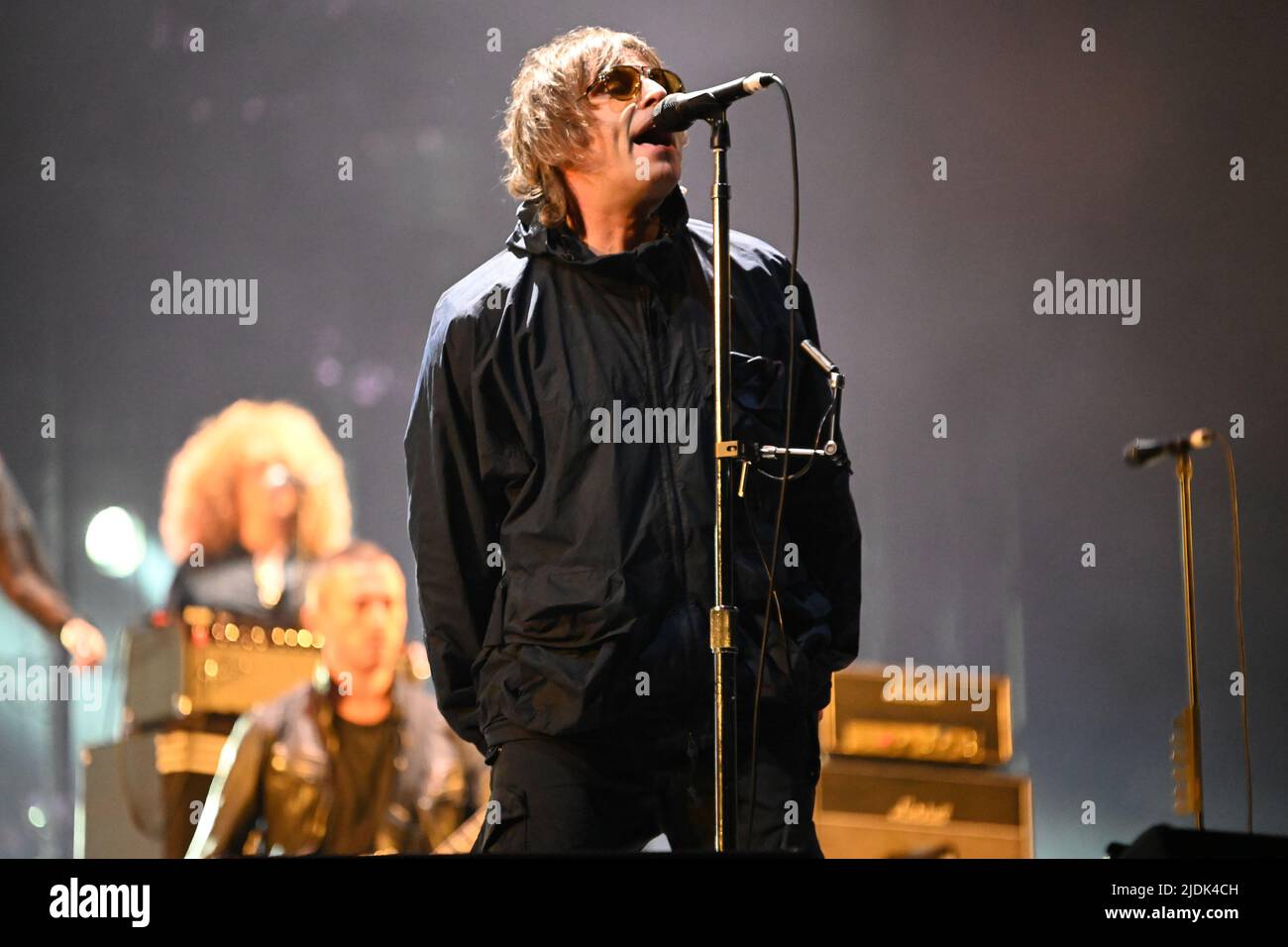 Ninety thousand fans enjoy live music on day 1 at Leeds Festival ...