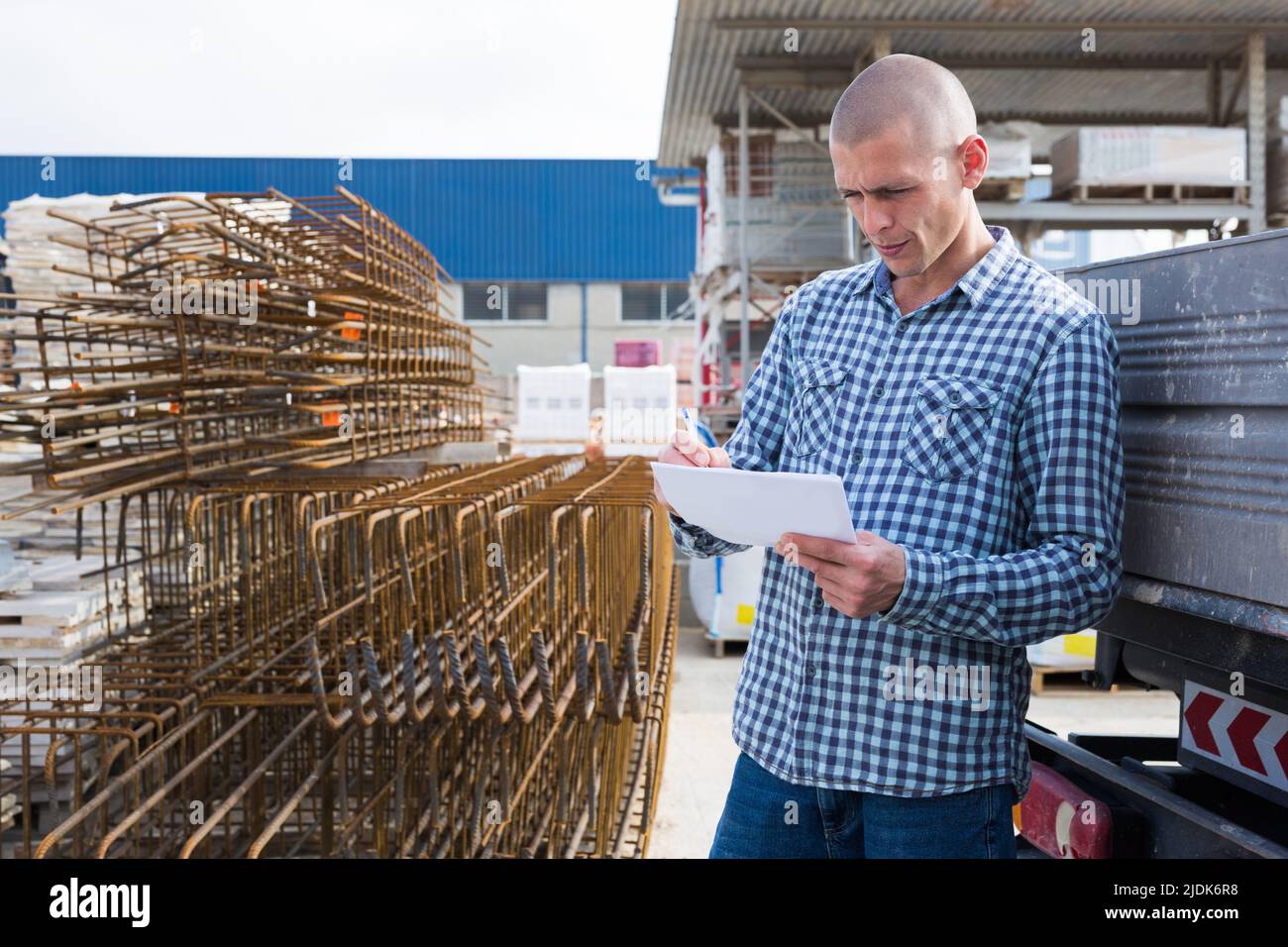 Collecting order hi-res stock photography and images - Alamy