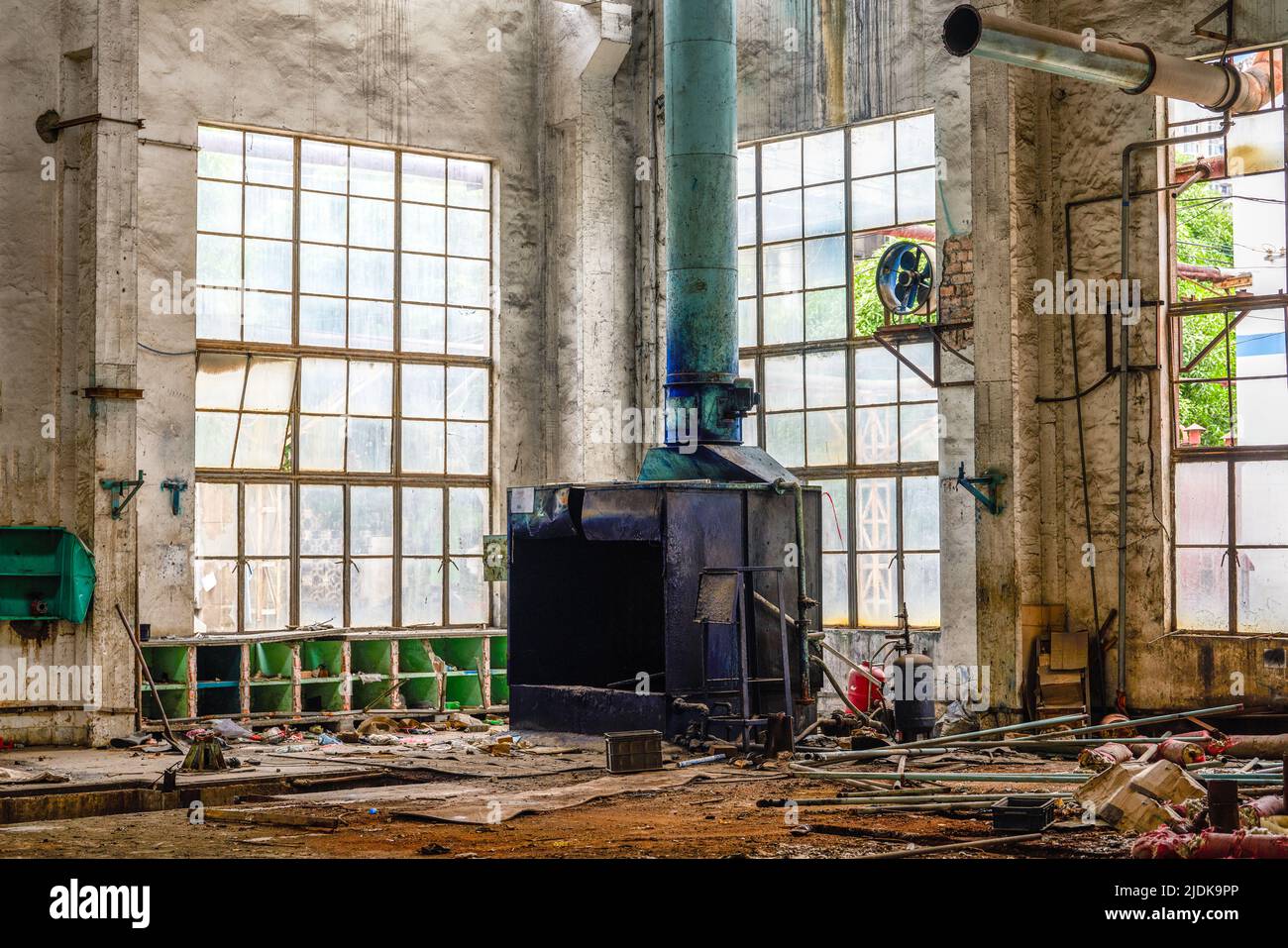 Old abandoned incinerator hi-res stock photography and images - Alamy