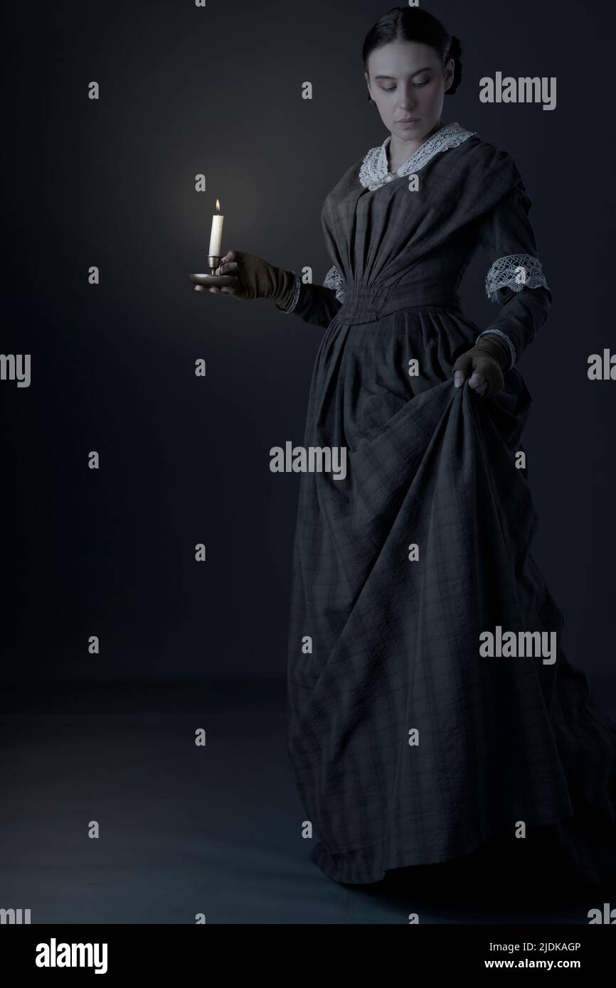 Victorian corset maid hi-res stock photography and images - Alamy