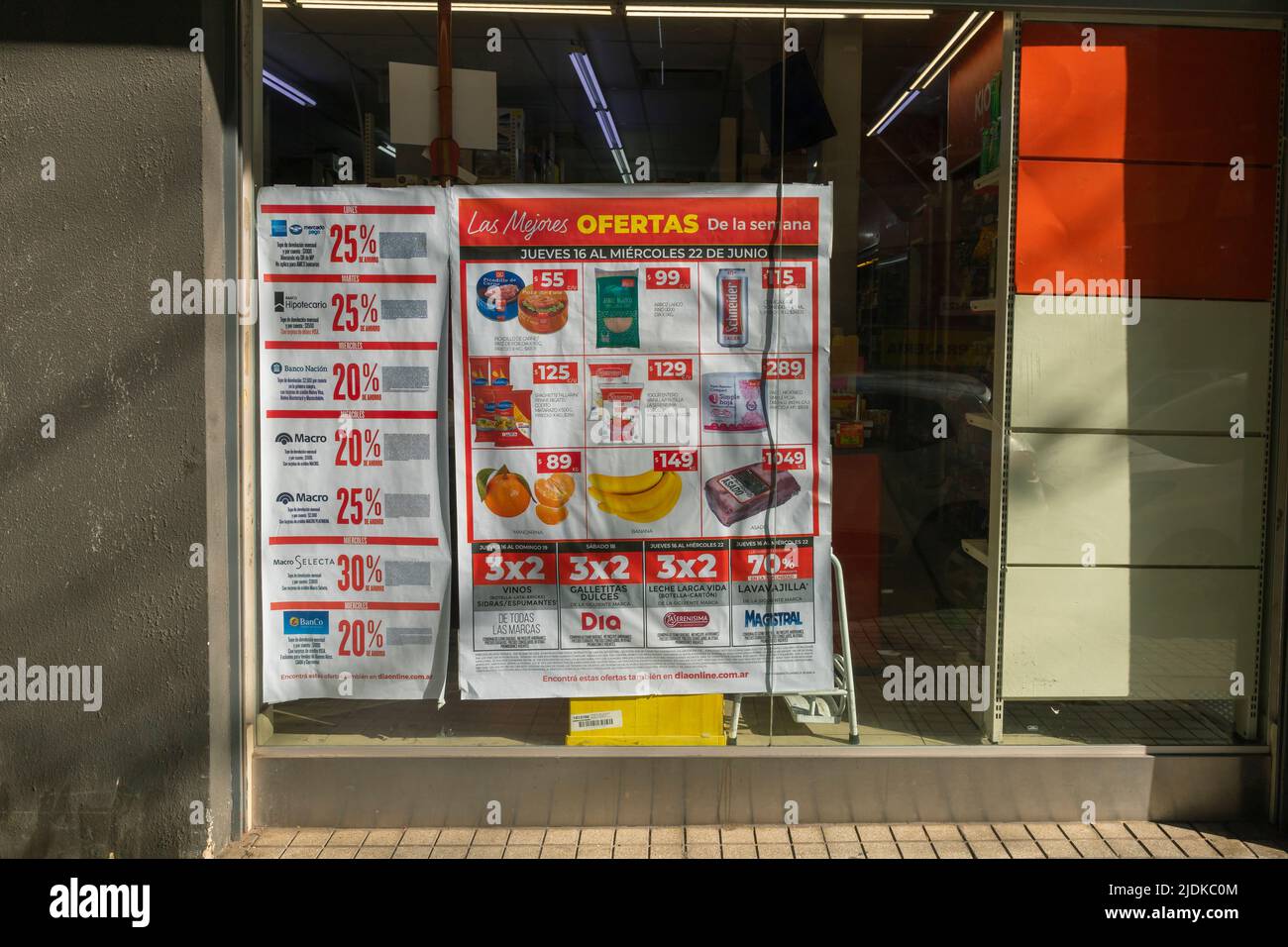 Complete basic basket hi-res stock photography and images - Alamy