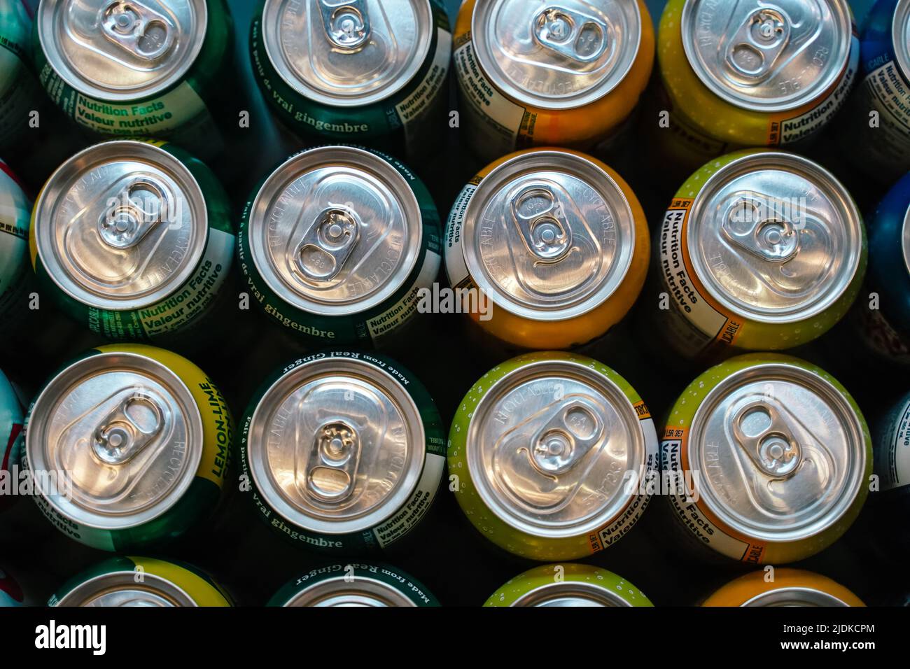 Soda can tops hi-res stock photography and images - Alamy