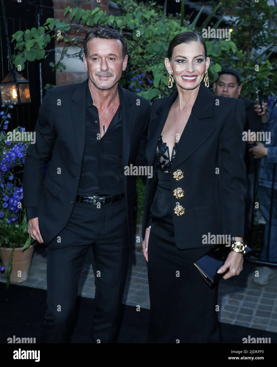 London, UK. 21st June, 2022. (L-R) Tim McGraw and Faith Hill arrive at ...