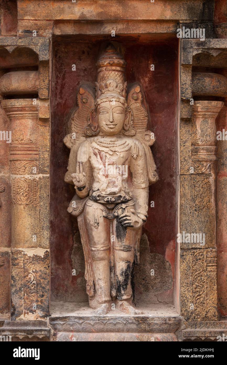 Sculpture of Hindu God on the Airavatesvara Temple, Darasuran ...