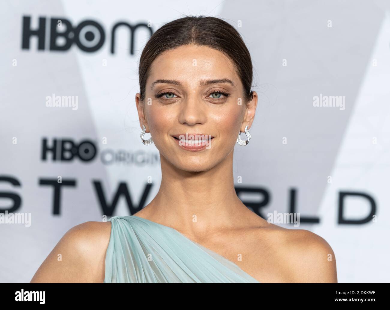 Angela Sarafyan