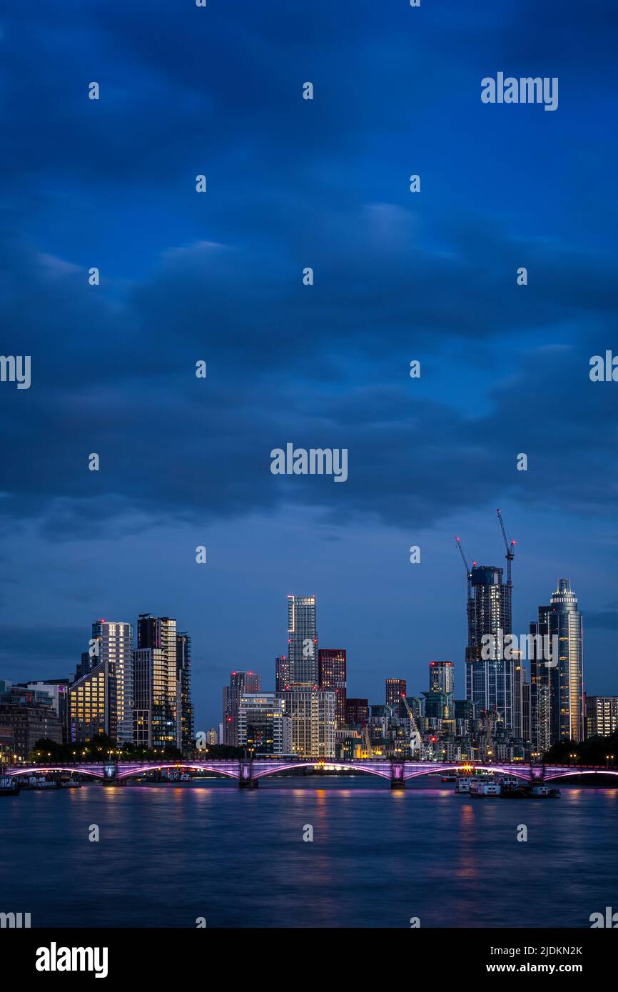 London skyline and Thames waterfront with Lambeth bridge and ...