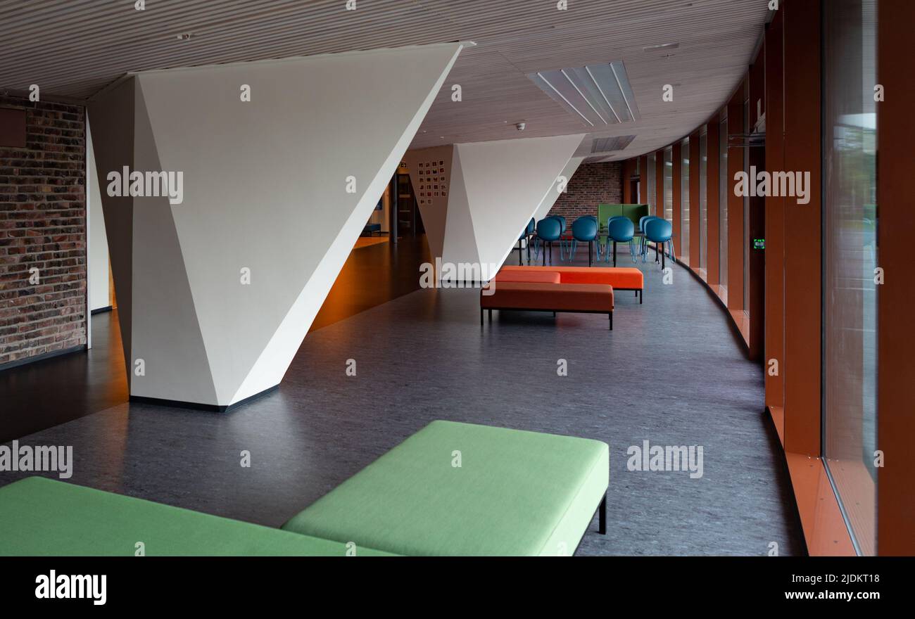 Aspåsen school and cultural center in Bodø, designed by architects Paul ...