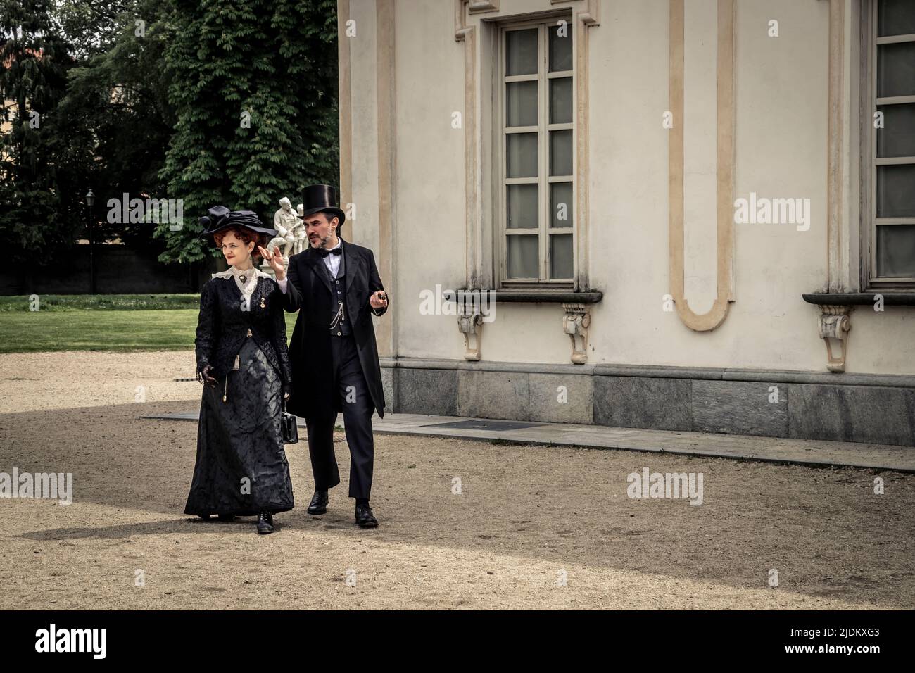 Bourgeoisie 20th century hi-res stock photography and images - Alamy
