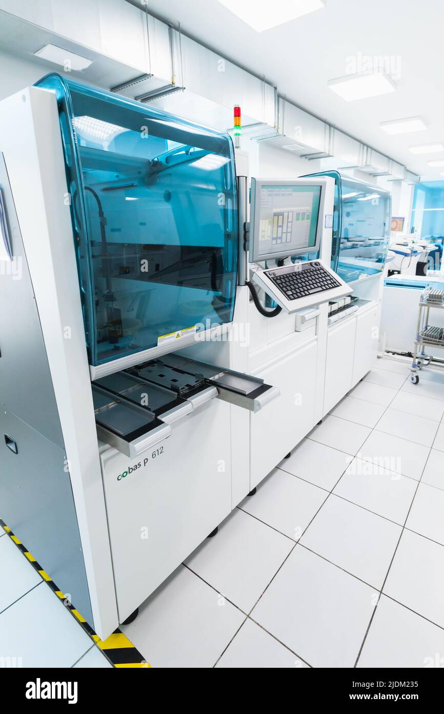 Automated hematology analyzer hi-res stock photography and images - Alamy