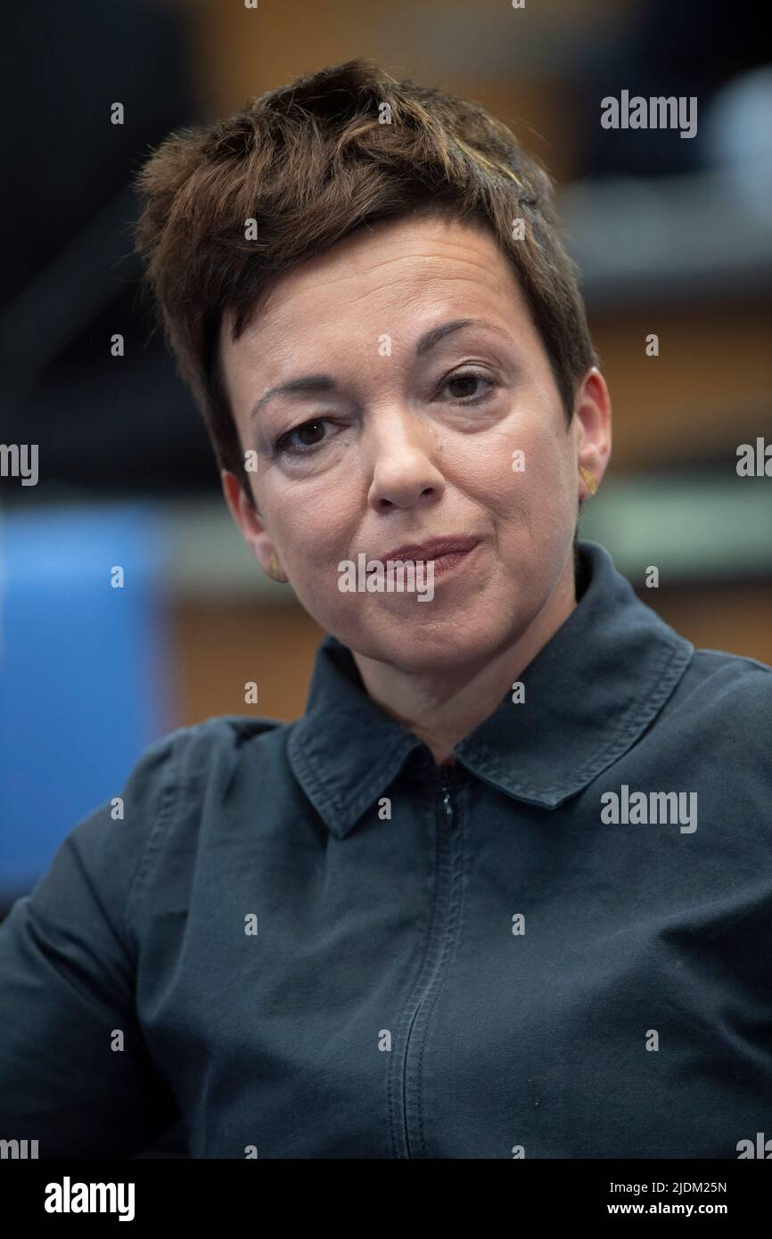 Maria makeeva hi-res stock photography and images - Alamy