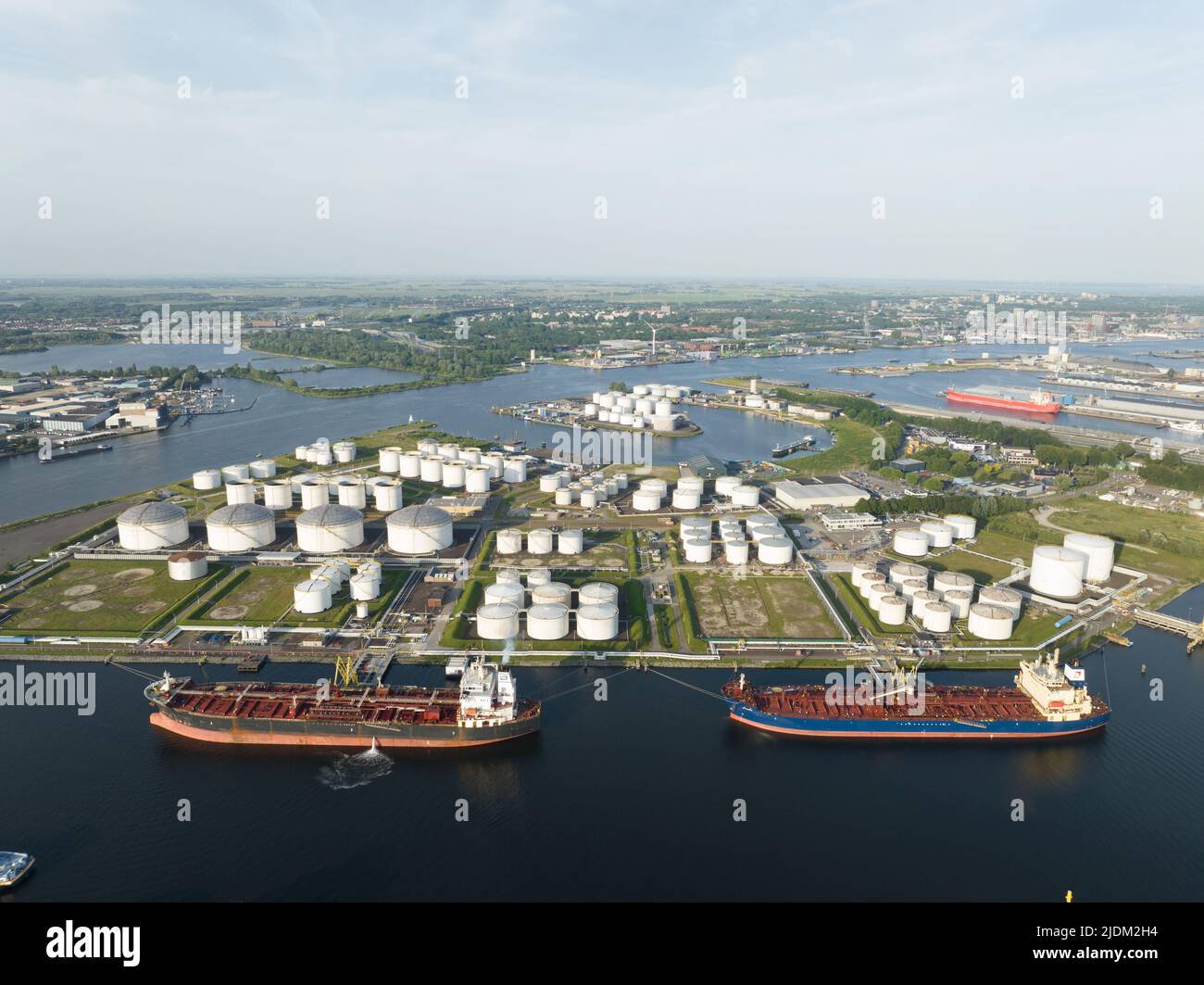 Petrochemical energy heavy transport industry cargo vessel tanker top ...