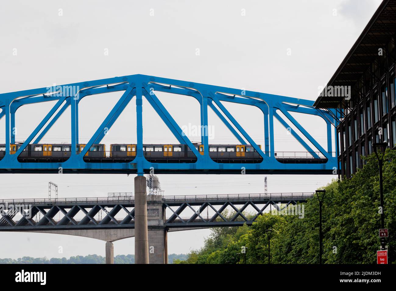 Queen elizabeth ii on train hi-res stock photography and images - Alamy