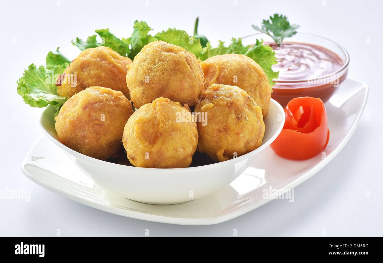 Fried Potato Balls or Batata Vada is a delicious Indian snacks food ...