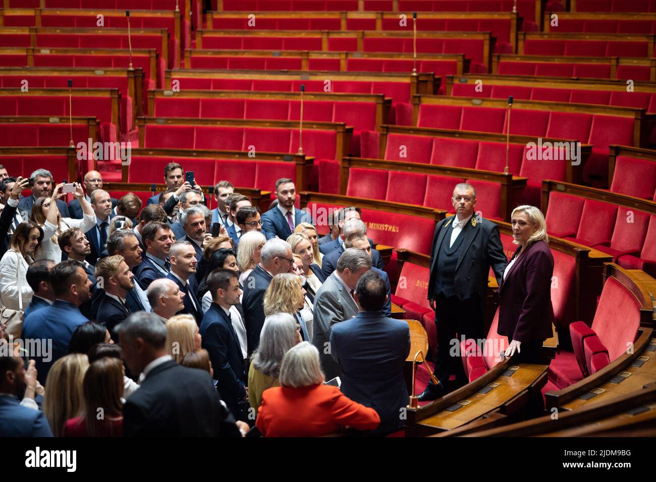Assemblée nationale hémicycle hi-res stock photography and images - Alamy