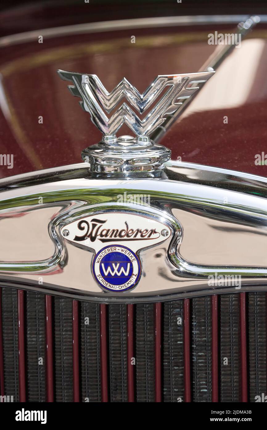 Wanderer logo hi-res stock photography and images - Alamy