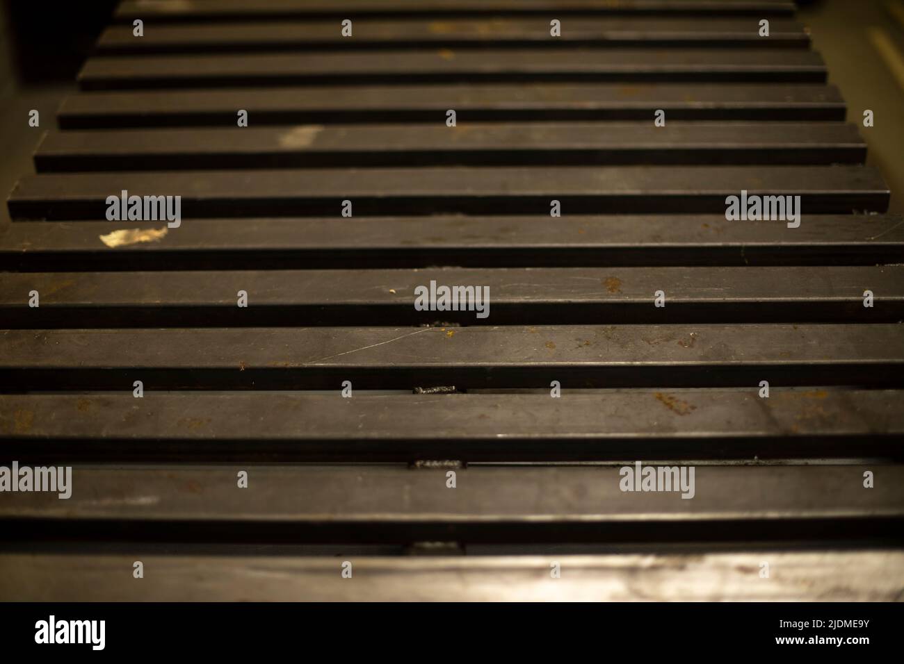 Row metal hi-res stock photography and images - Alamy