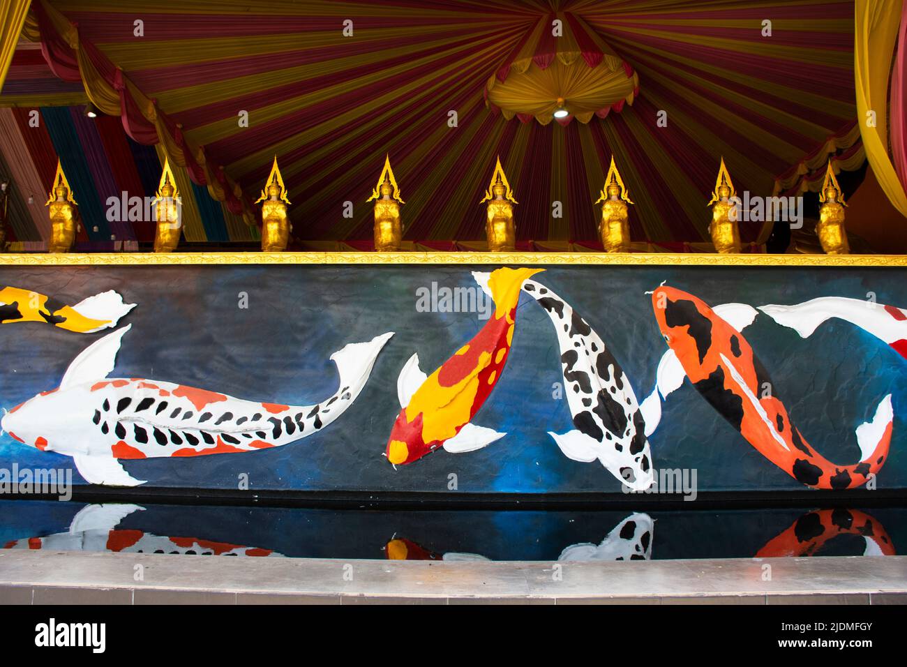 Artistic exterior decoration with handmade art sculpture koi fishes ...