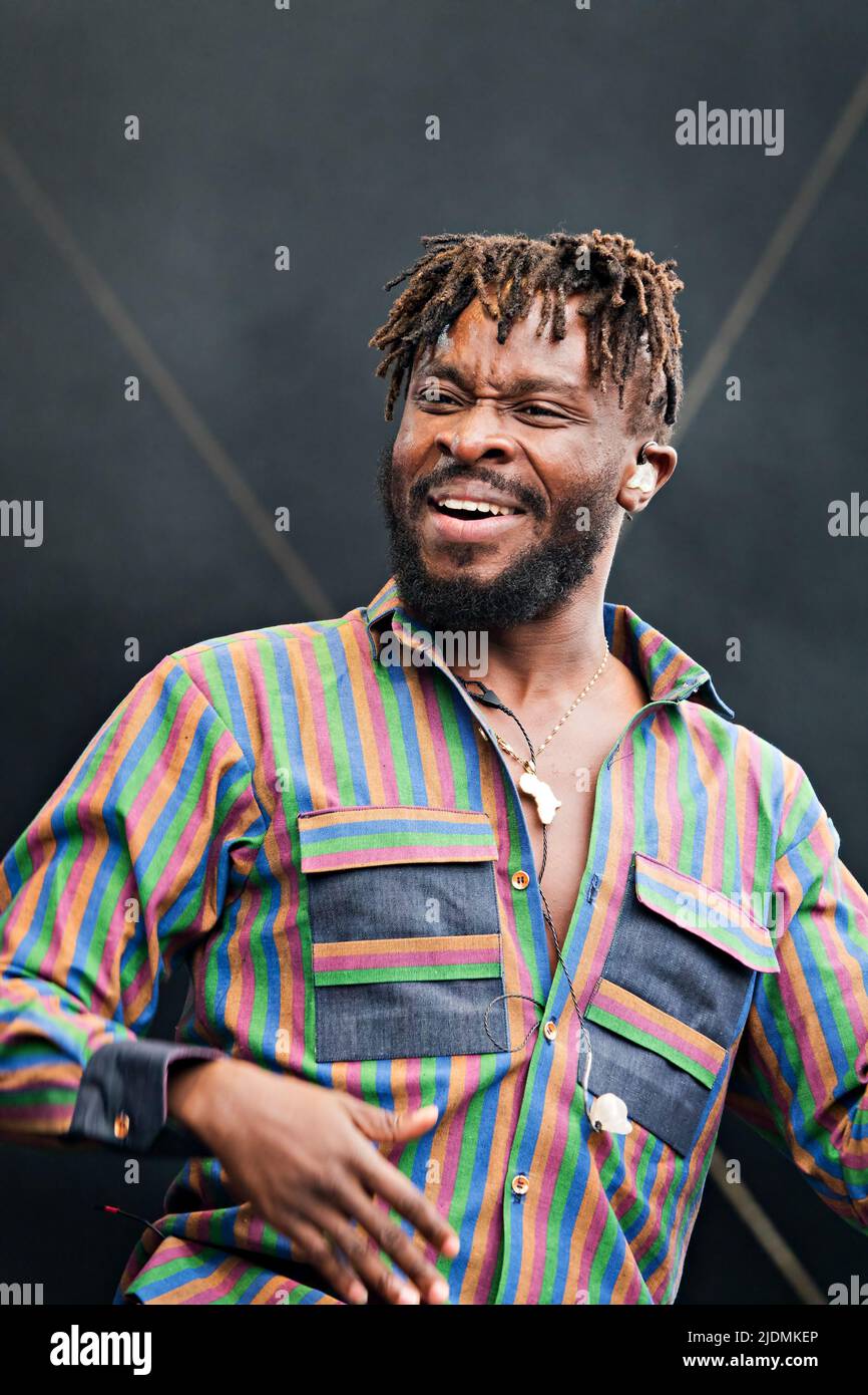 Fuse ODG performing at the 2022 Africa Oye Music Festival in Sefton ...