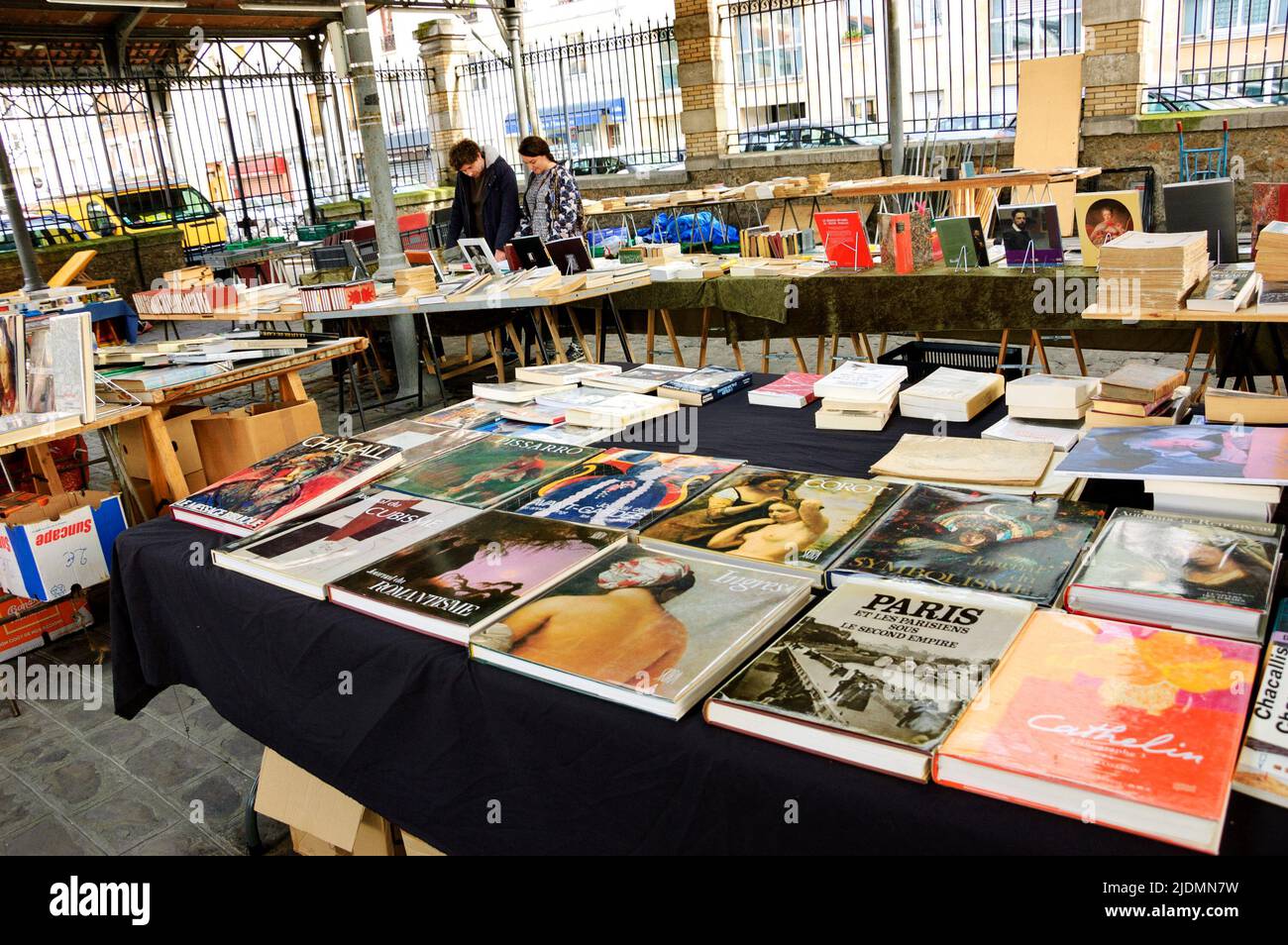 Georges brassens book market hi-res stock photography and images - Alamy