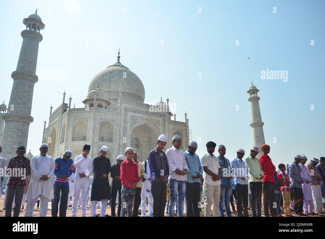 Agra, India. 26th June, 2017. Muslims offer prayers during Eid al-Fitr ...