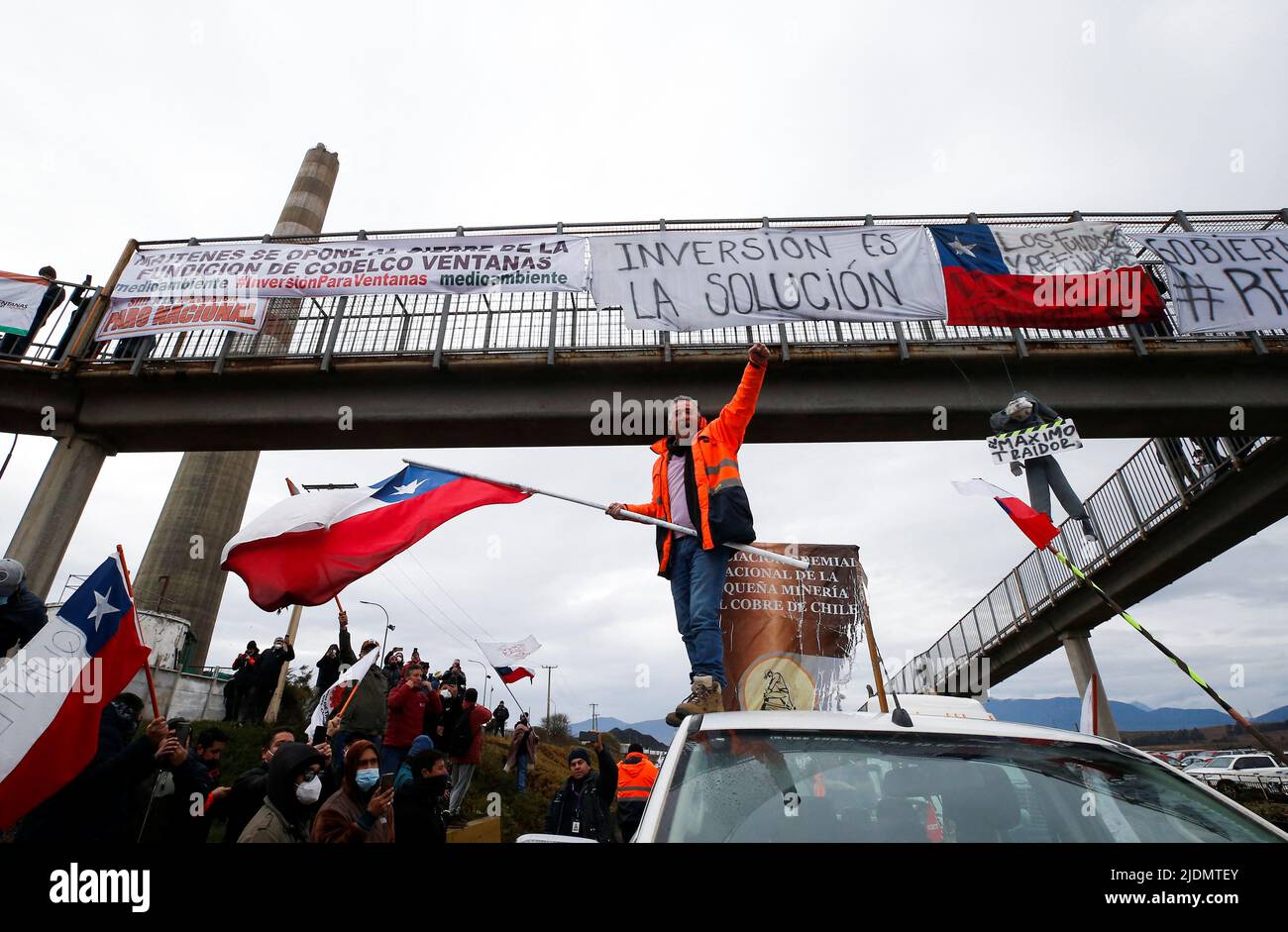 Copper smelter chile hi-res stock photography and images - Alamy