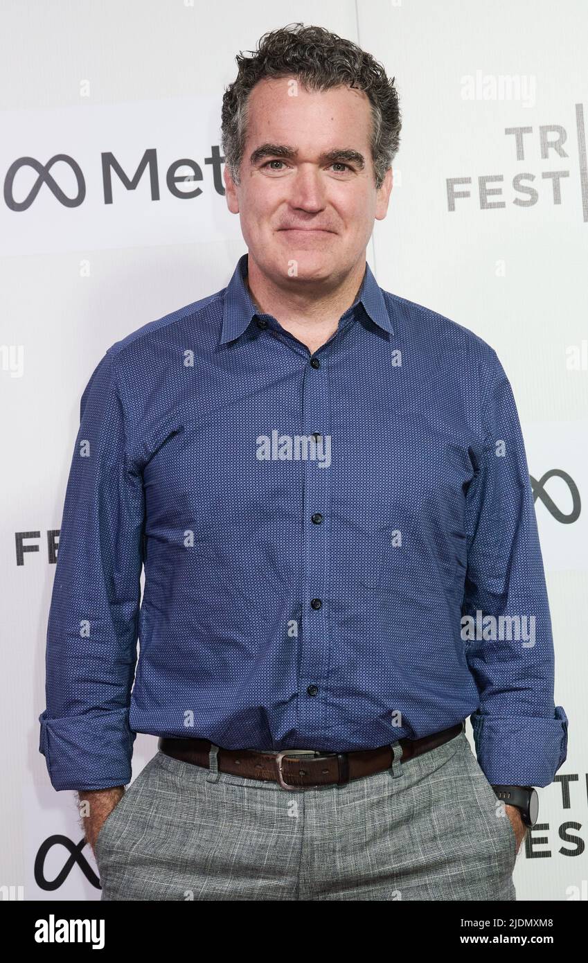 NEW YORK, NY, USA - JUNE 11, 2022: Brian d'Arcy James attends the ...