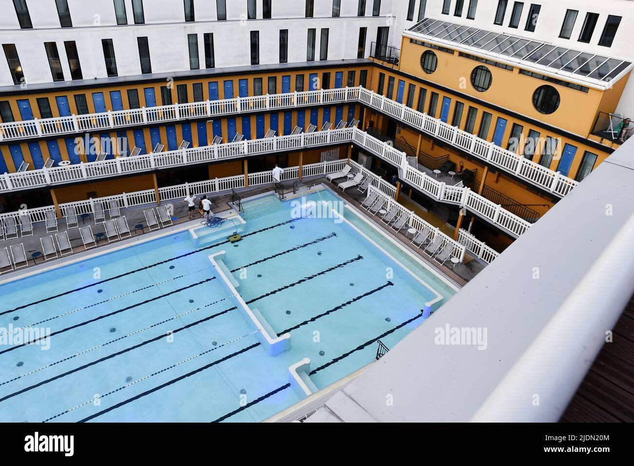 Piscine Molitor - Paris - France Stock Photo - Alamy